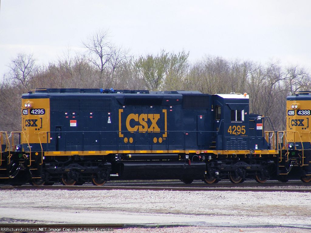 CSXT 4295 - SD40-3 - REBUILT FROM SD40-2 UNIT 8328 xxL&N 1252